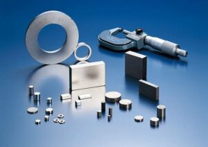 What Are Ferrite Magnets? Properties, Uses & Grades Explained - Heeger ...